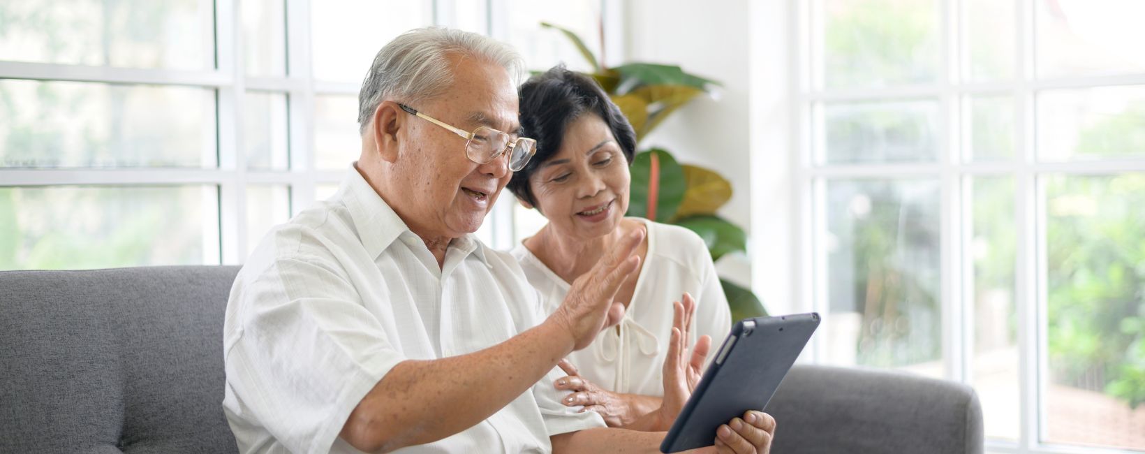 Tips for Long-distance Caregiving | Blog | LEC