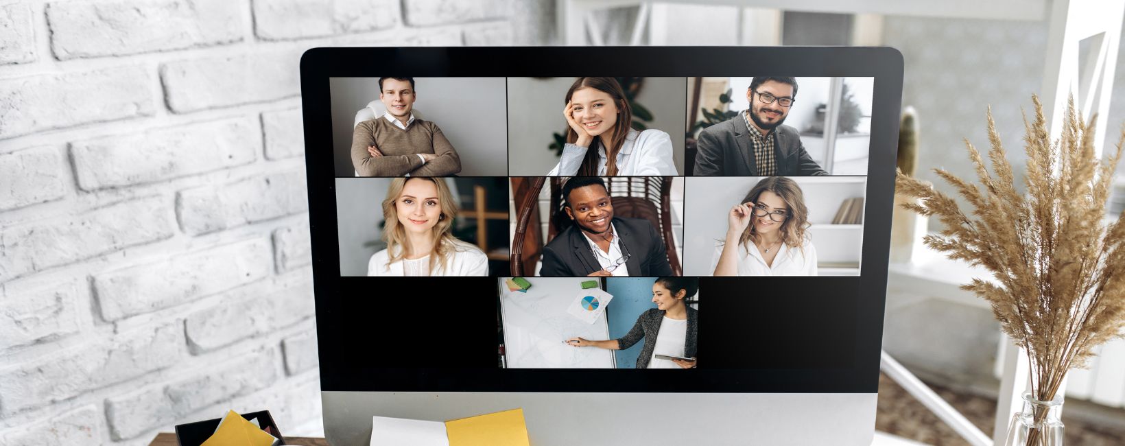 How to Set Up a Zoom Call Like a Pro - Life Enriching Communities