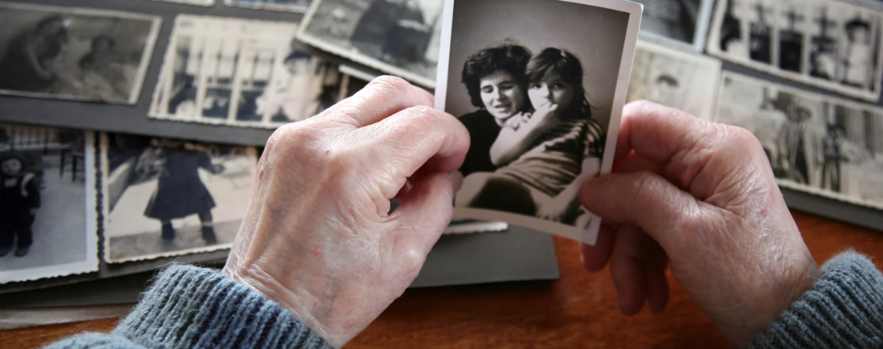 Enjoying Nostalgia as We Age | Blog | Life Enriching Communities
